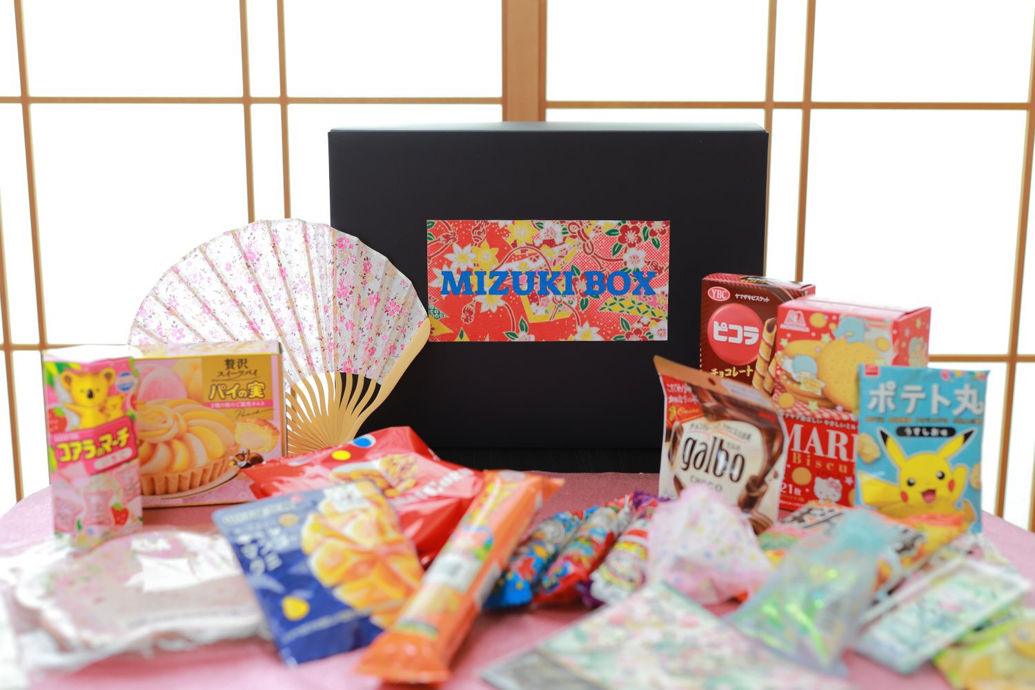 MIZUKI BOX – An assortment box of sweets and sundries – C-BASE