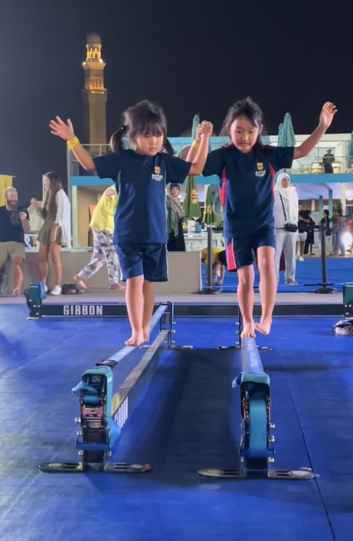 Dubai Midterm Circus Camp: Aerial Arts, Juggling & More – The Slacky Mile